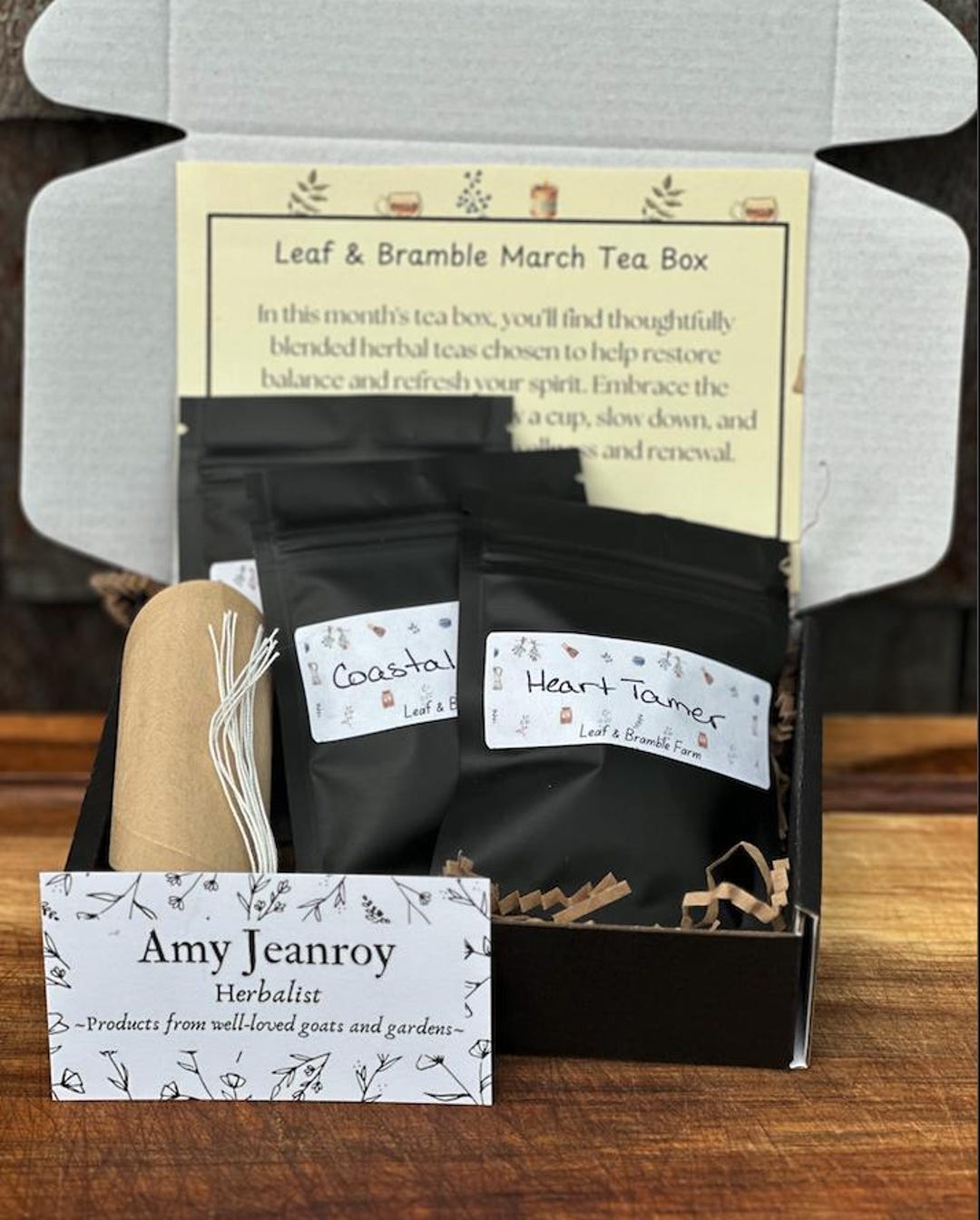 Leaf and Bramble Monthly Tea Sampler Box - Etsy