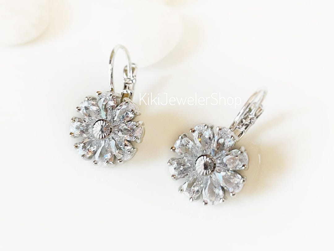 White Sapphire Daisy Flower Leverback Earrings White Gold-filled, Clear ...