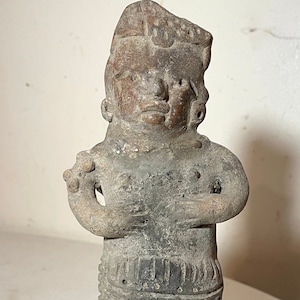 Ancient Pre Columbian Ecuador Terracotta Pottery Face 200 AD Sculpture ...