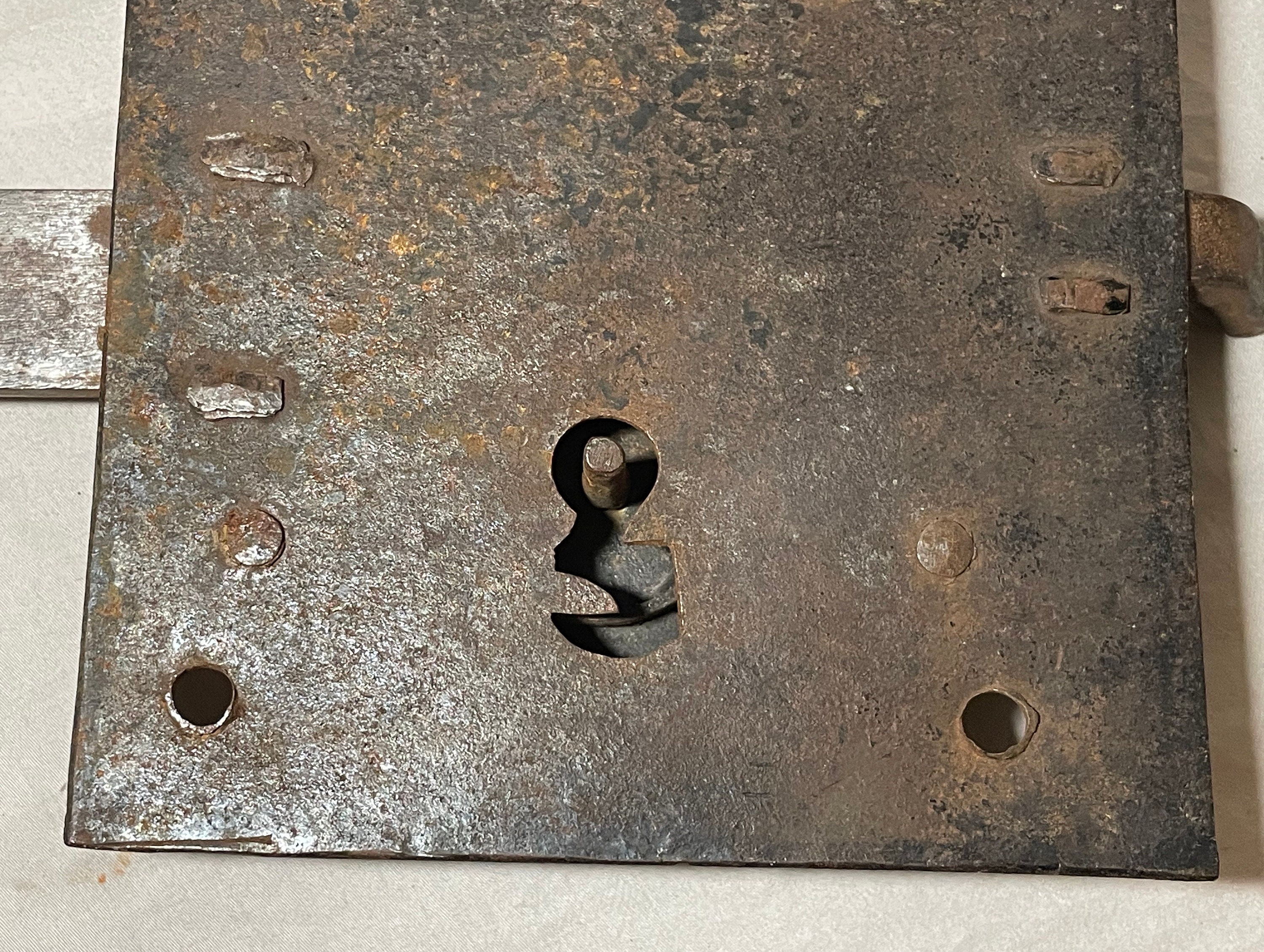 Antique 1700's Handmade Wrought Iron Skeleton Key Lock Locking Mech ...