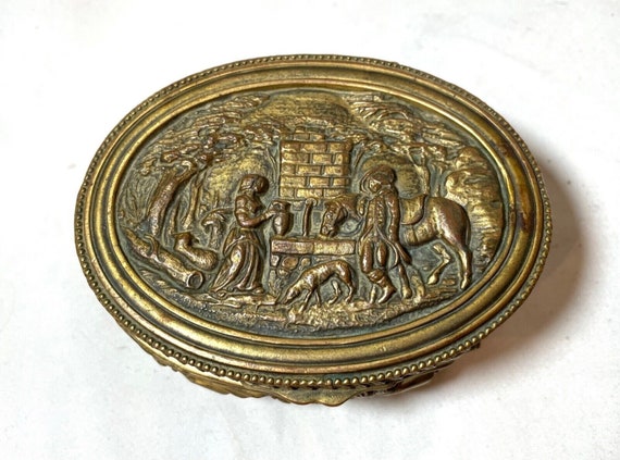 antique ornate 1916 figural bronze patinated Victoria… - Gem