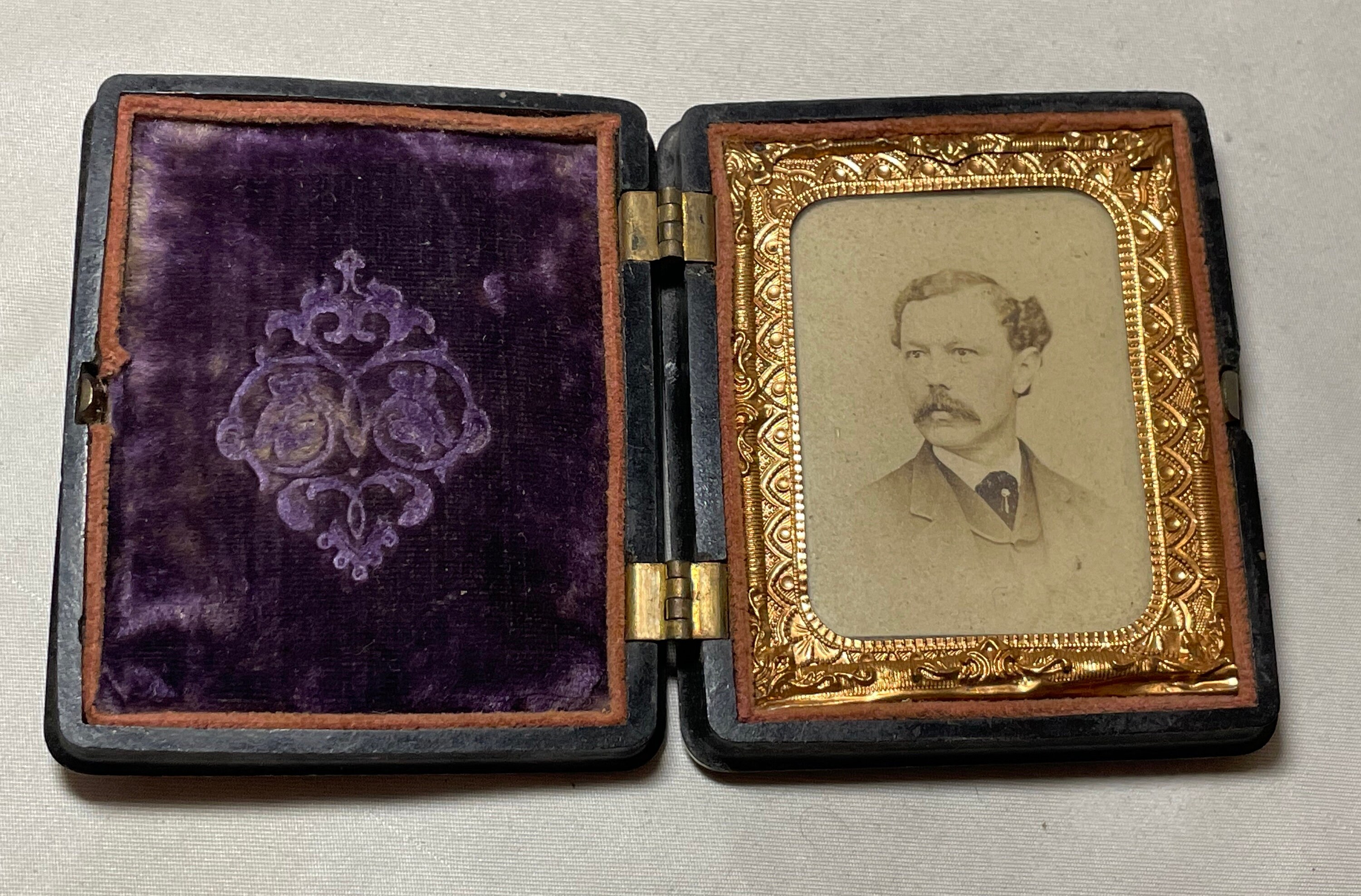 Antique 19th Century Victorian Gutta Percha Case Box Man B & W Photo ...