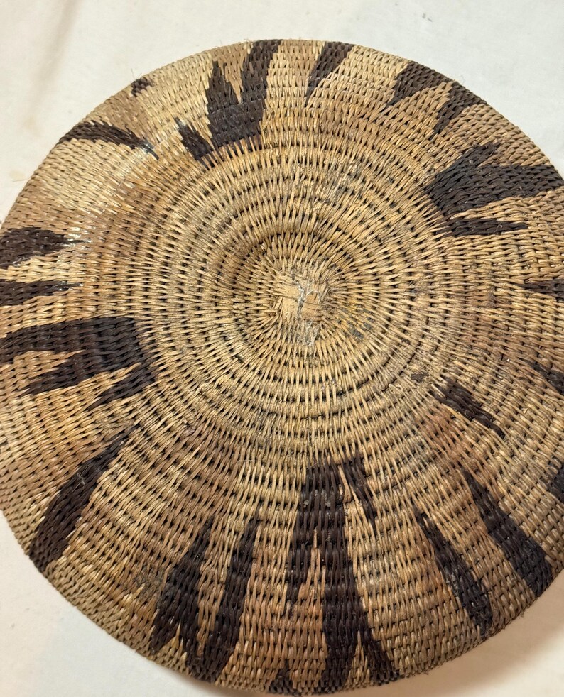 Antique Native American Maidu Tribe Hand Woven Polychromed Wicker ...