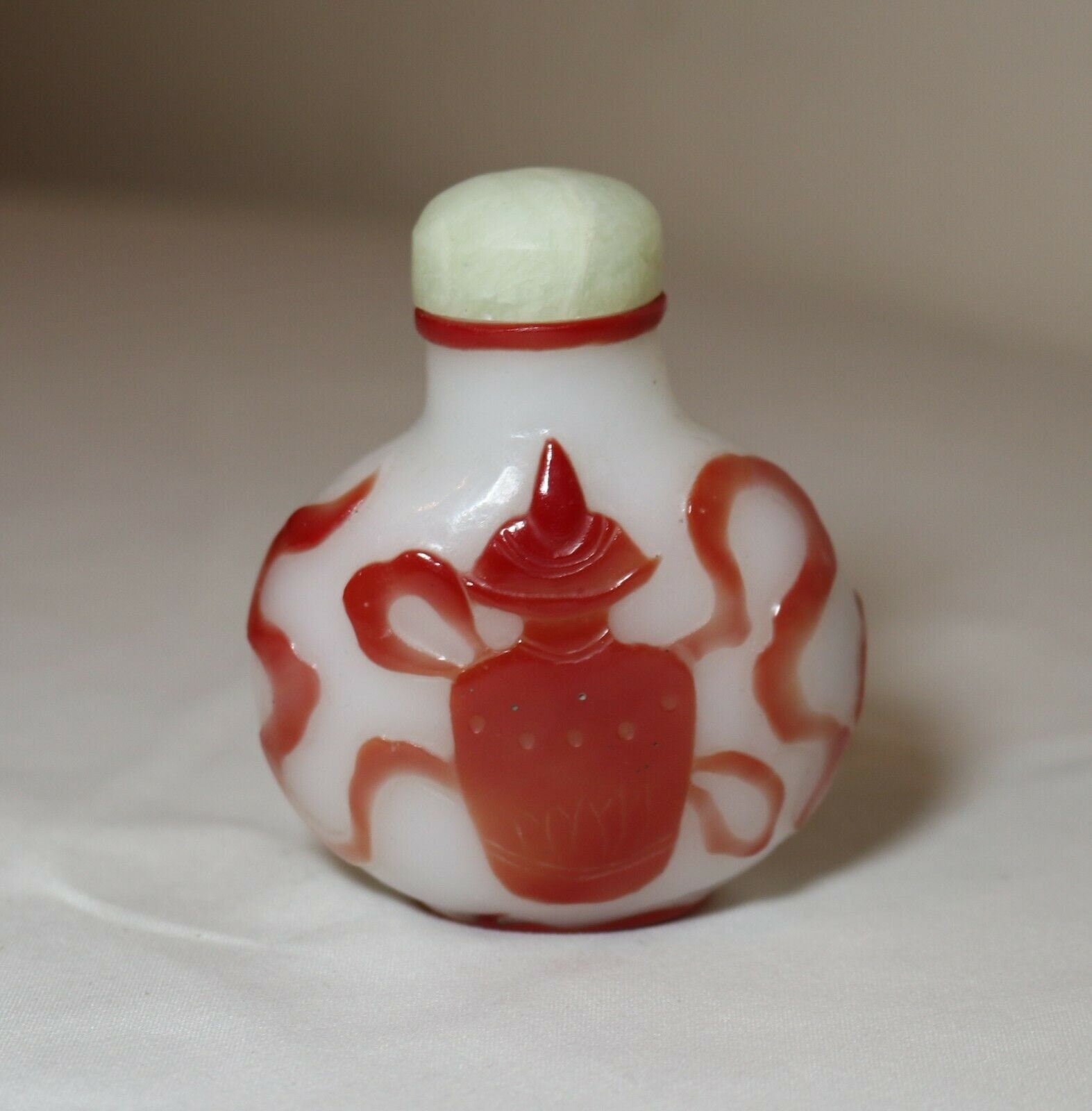 Antique Chinese 19th Century Peking Glass Jade Figural Snuff Trinket ...