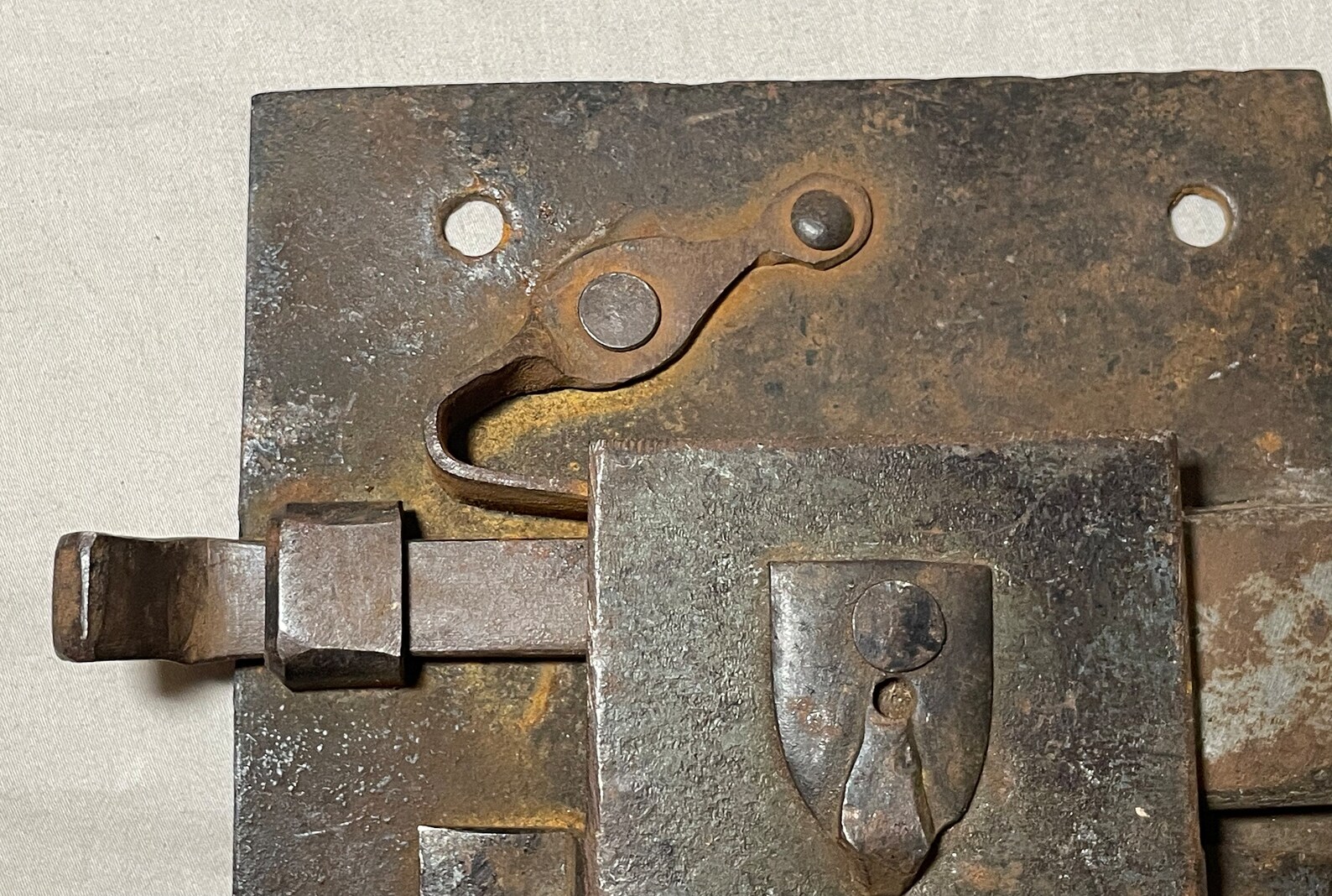 Antique 1700's Handmade Wrought Iron Skeleton Key Lock Locking Mech ...