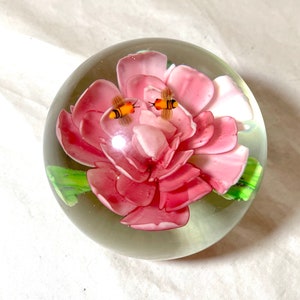 Vintage Hand Blown Art Studio Glass Flower Bee Rose Paperweight Ball ...