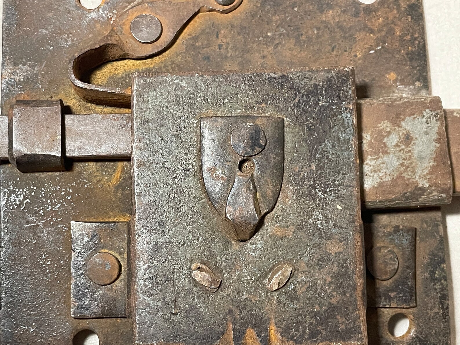 Antique 1700's Handmade Wrought Iron Skeleton Key Lock Locking Mech ...