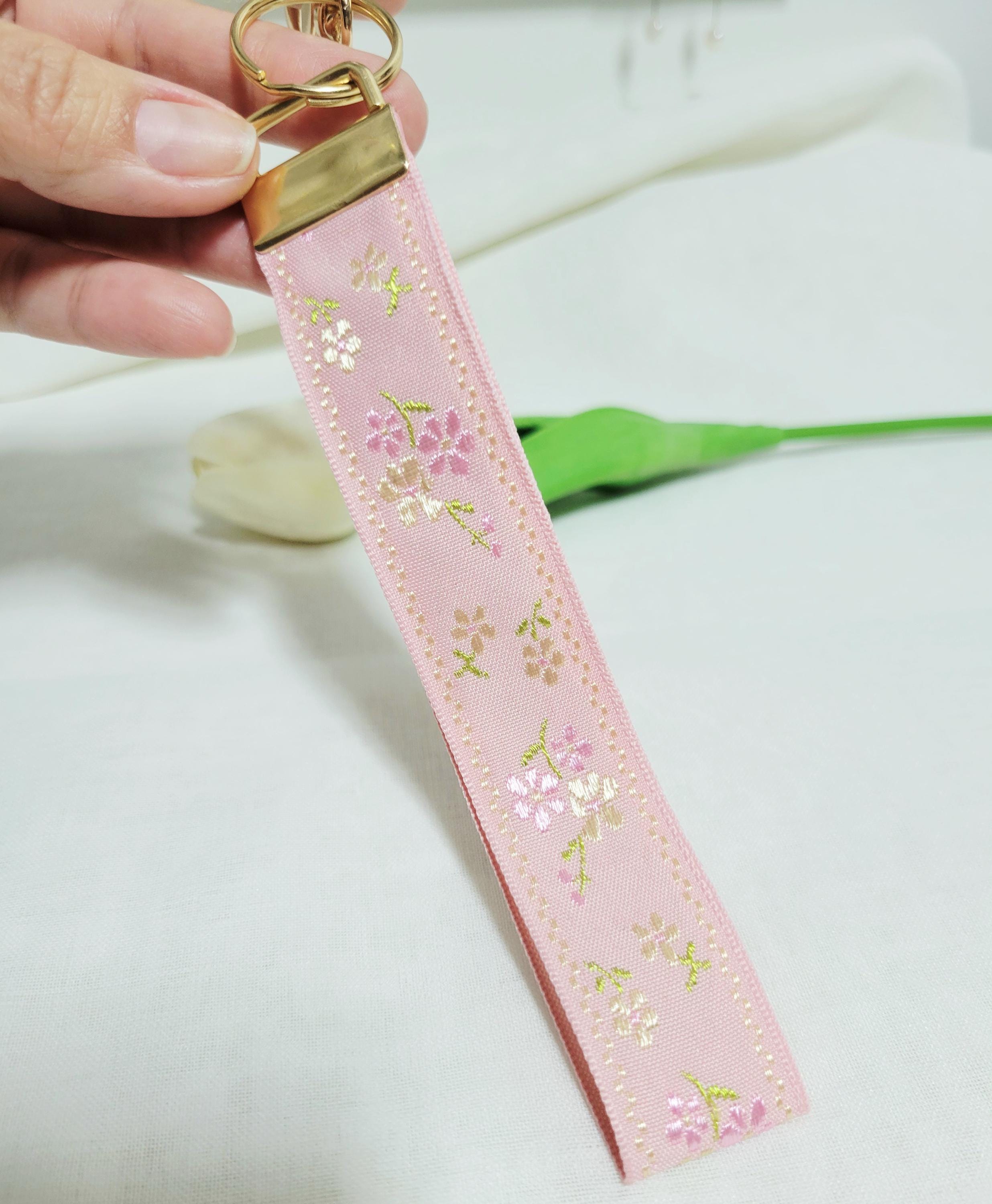 Kawaii Jacquard Ribbon Wristlet Keychain, Floral Key Holder Strap, Gift ...