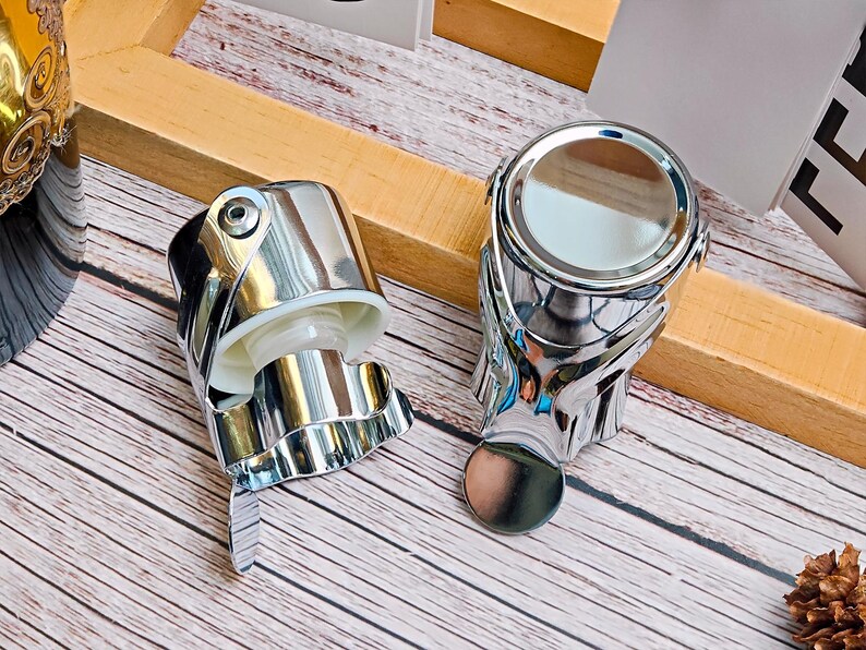 Personalized Champagne Stoppers - the Perfect Gift for Wedding Parties ...