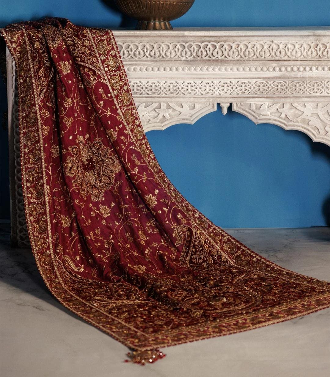 Pakistani Bridal Gold Tissue Shawl With Multicolour Hand Embroidery ...