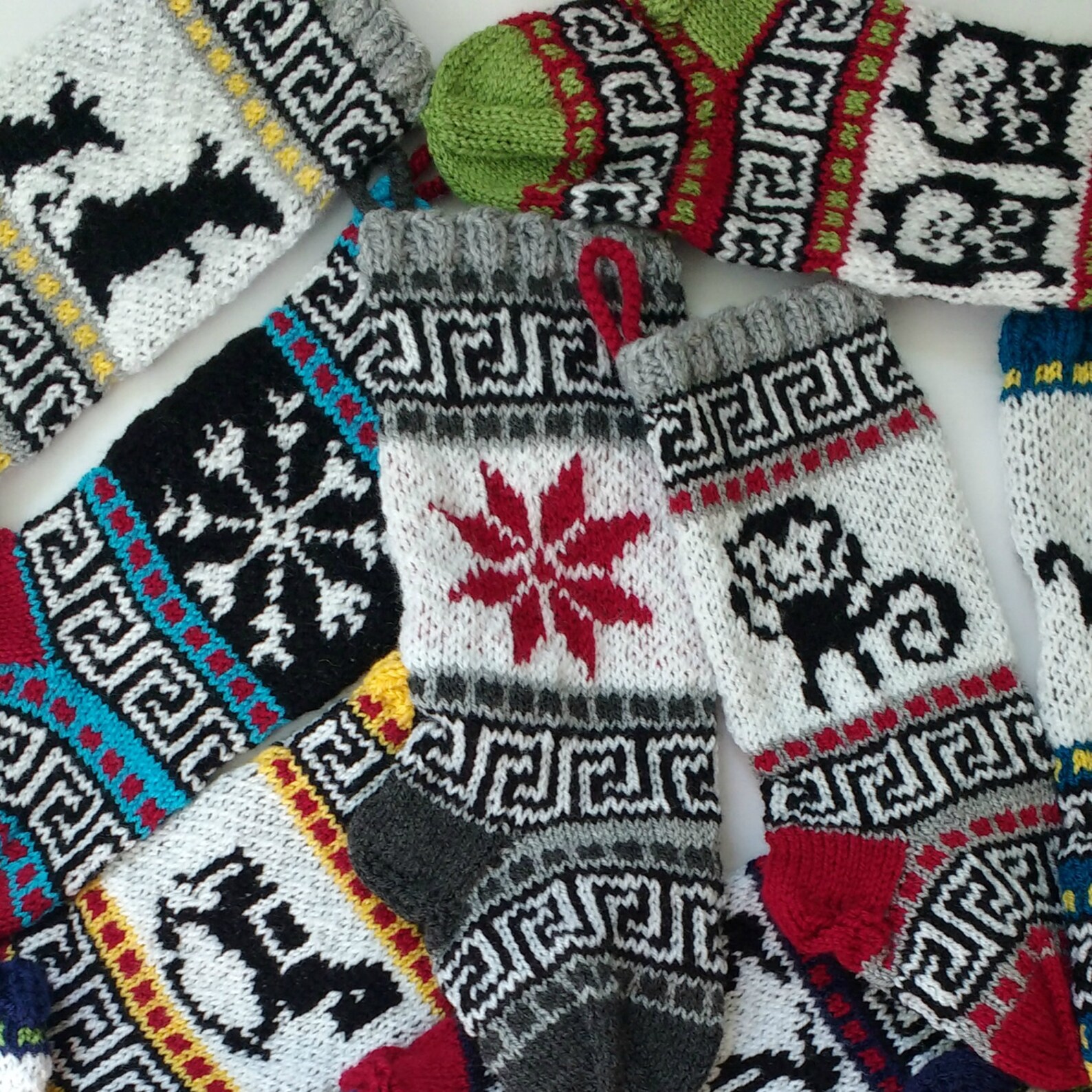 16 Knitting Patterns for Small Christmas Stockings With Fair Isle ...