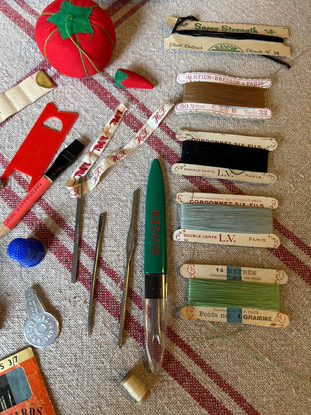 Vintage Haberdashery Sewing Aids Collection - Etsy