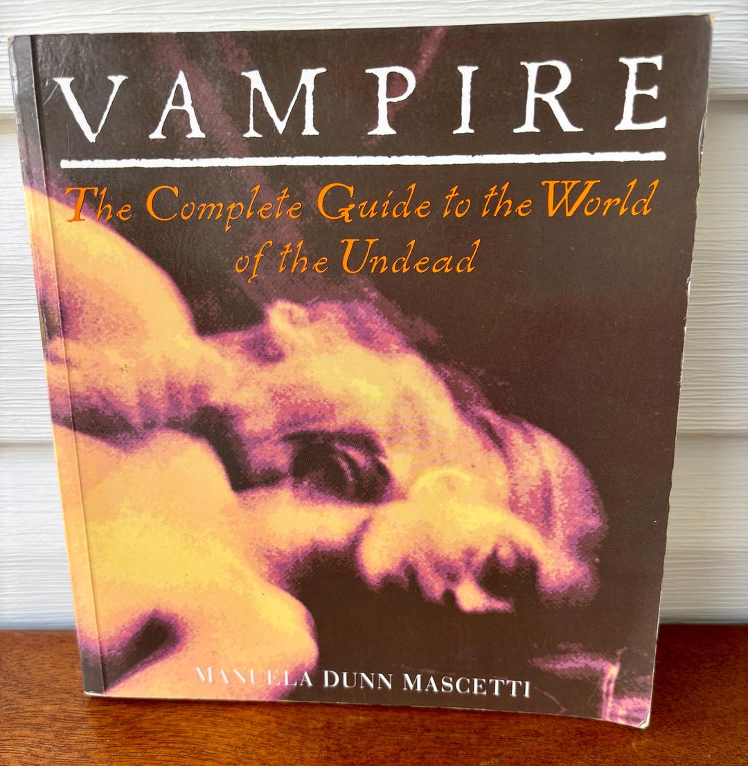 Vampire: the Complete Guide to the World of the Undead, Occult Interest ...