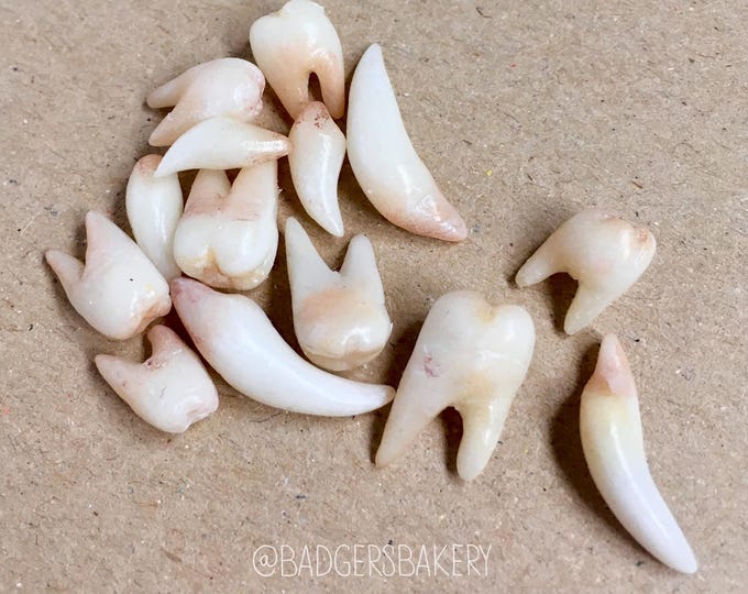 Creepy Tooth Beads, Halloween Props, Miniature Teeth for BJD, Vampire ...