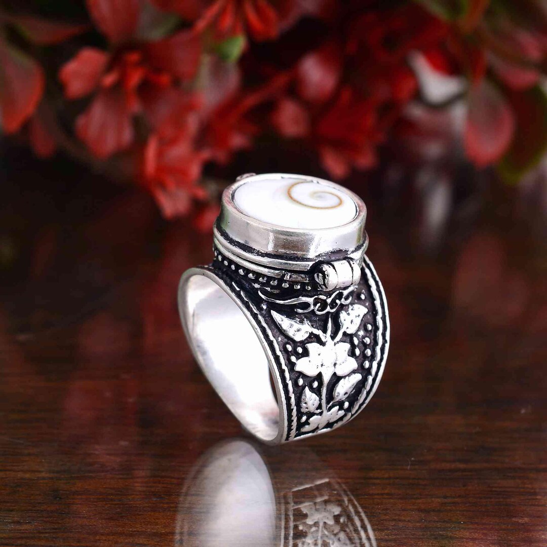 Shiva Eye Shell Ring | Oxidized Sterling Silver, Boho Spiritual Jewelry ...