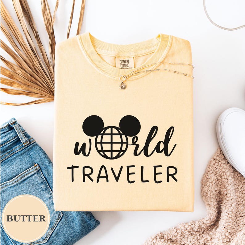 Disneyland World Traveler Graphic Tee – Magic Kingdom T-shirt, Comfort ...