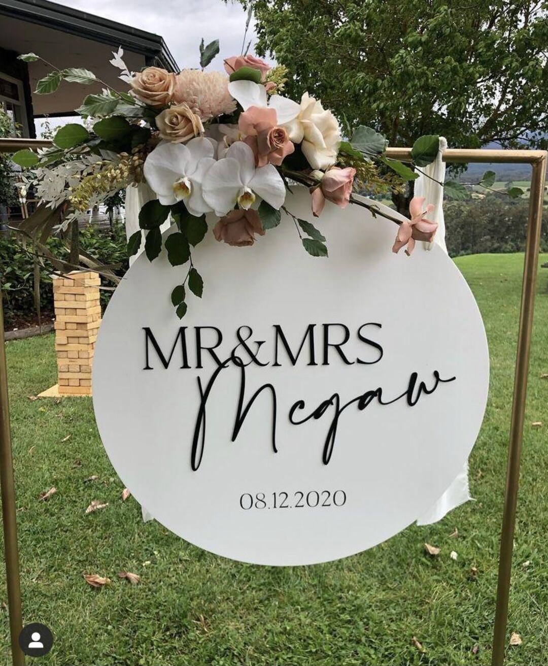 Round Wedding Sign, Embossed Acrylic Sign, Welcome Wedding Sign, Custom ...