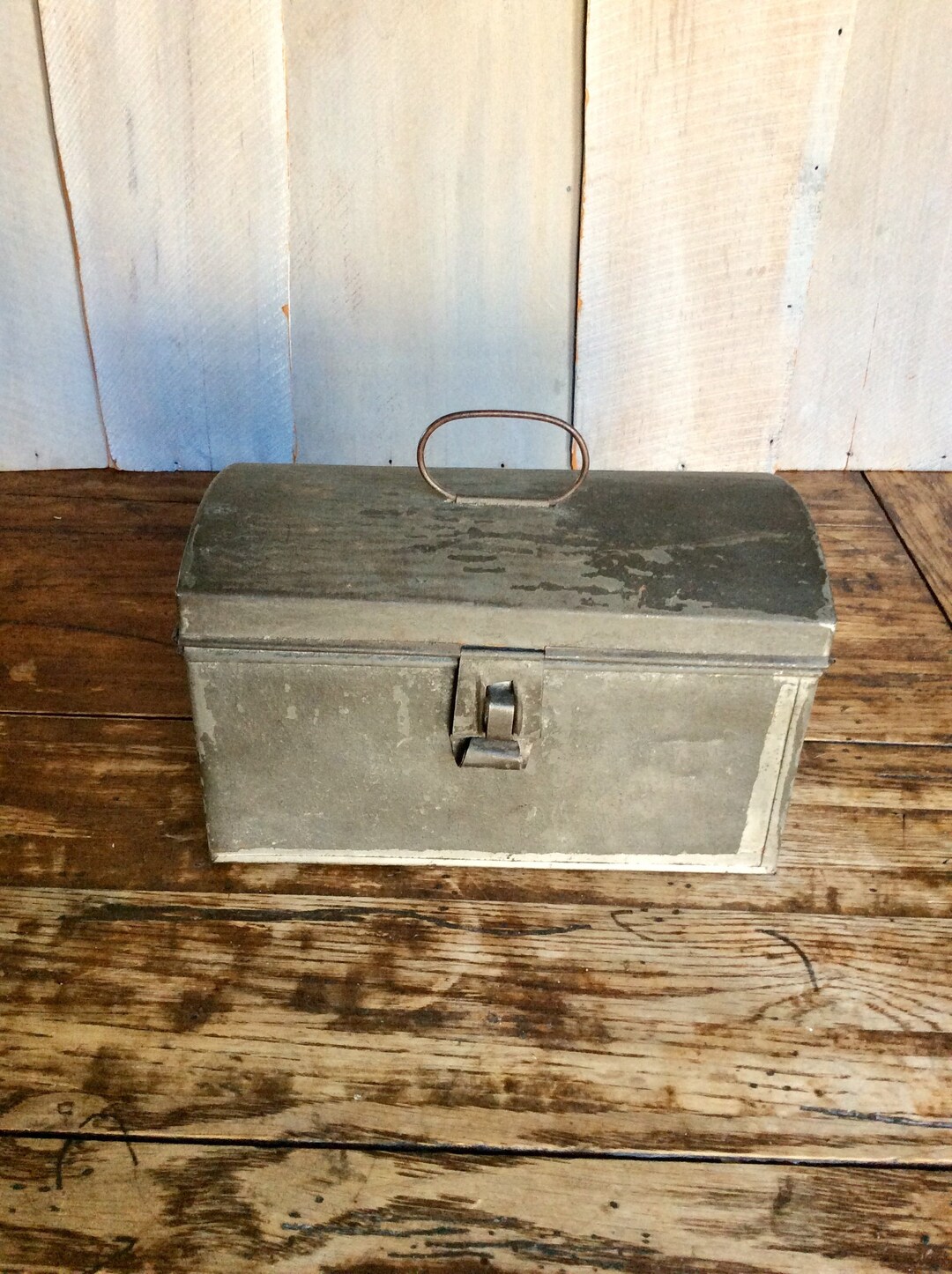 Vintage Primitive Sheet Metal Box / Old Lunch Box / Metal Document Box ...