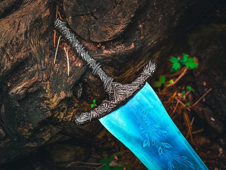 Moonlight Great Sword Replica | Elden Ring Sword | Dark Moon Cosplay ...