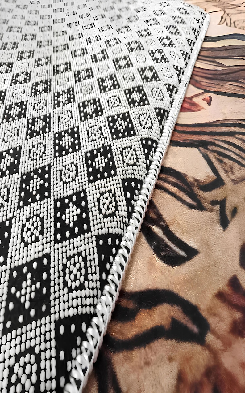 Baroque Lion Crest Rug – Red and Navy, Luxury Gold Accents - Etsy