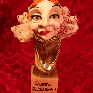Queen Elizabeth I Portrait Finger Puppet (#2) by Dan Crowley Studio - Etsy