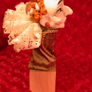 Queen Elizabeth I Portrait Finger Puppet (#2) by Dan Crowley Studio - Etsy