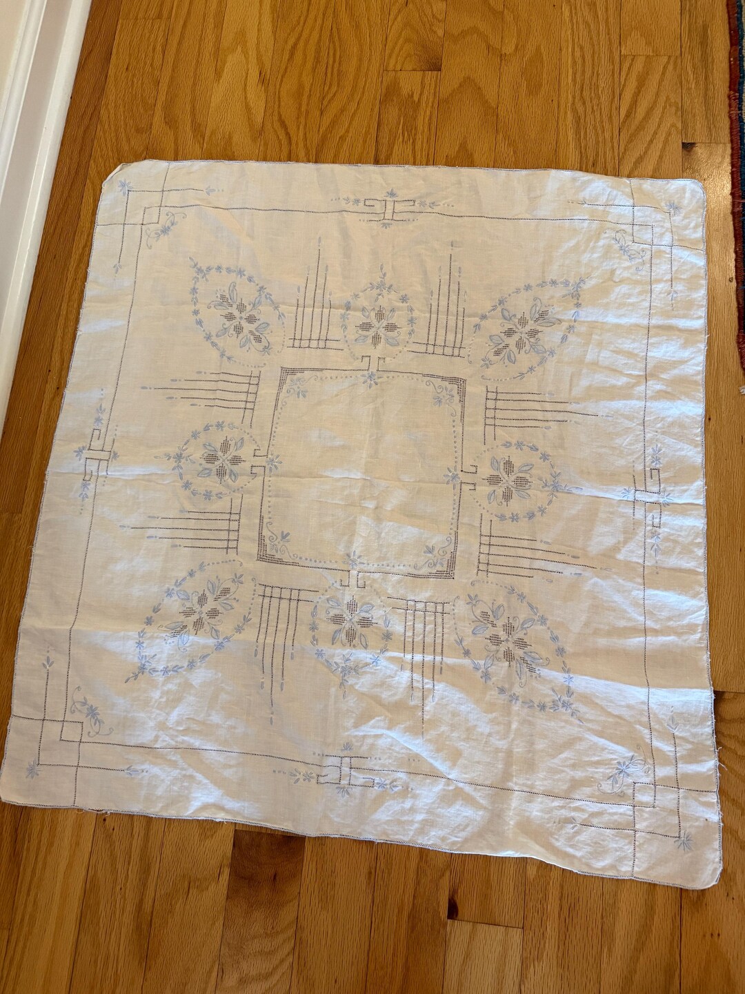 Vintage Madeira Blue Embroidered Floral Card Table Tablecloth 32"squ ...