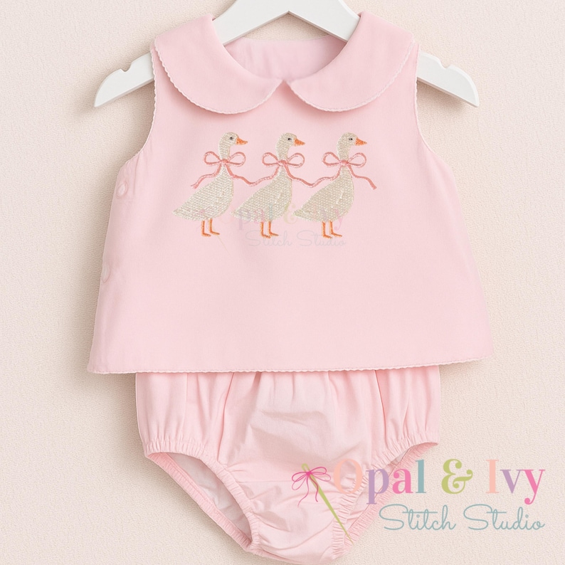 Goose Embroidery Design Goose Trio Connected Bows Machine Embroidery ...