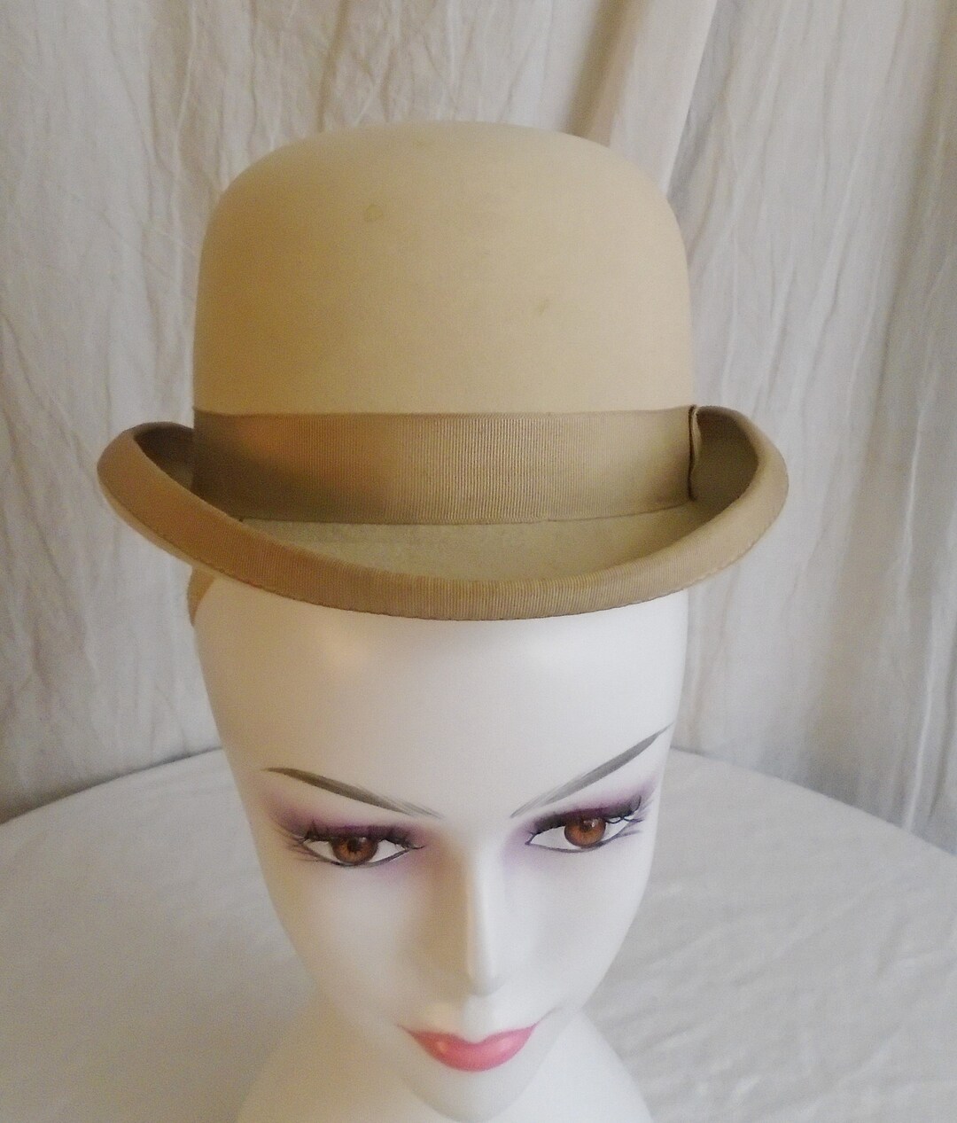 Vintage 1950s Bowler Light Beige Felt Equestrian Hat Six and Three ...