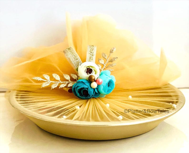 Stainless Steel Gifting Plates: Decorative Indian Wedding Trousseau ...