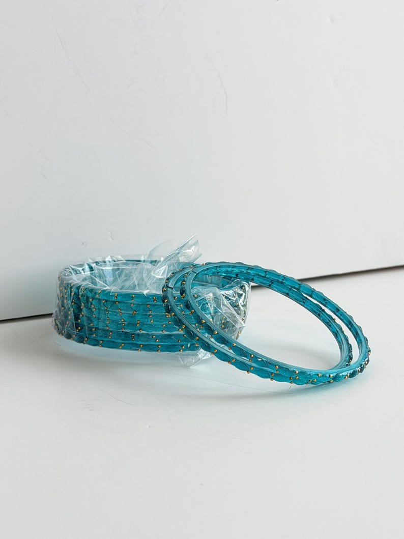 Indian Traditional Raindrop Glass Bangles/glass Churas/chudiyans ...