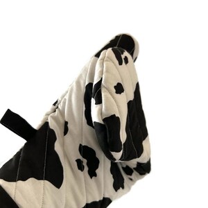 Cow Print Oven Mitt, Farmhouse Kitchen Decor, Kitsch Kitchen Gift - Etsy