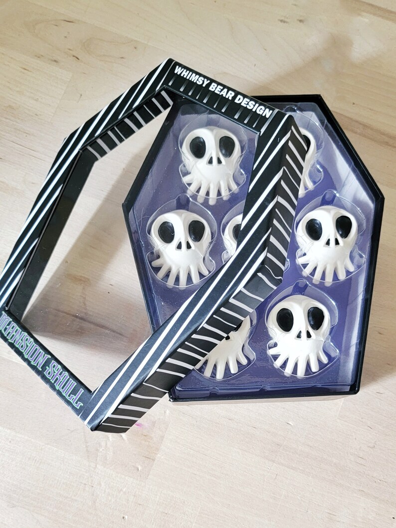 Boxed Skulls - Etsy