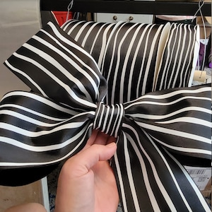 Haunted Mansion Holiday Squiggly Stripe Ribbon - Etsy