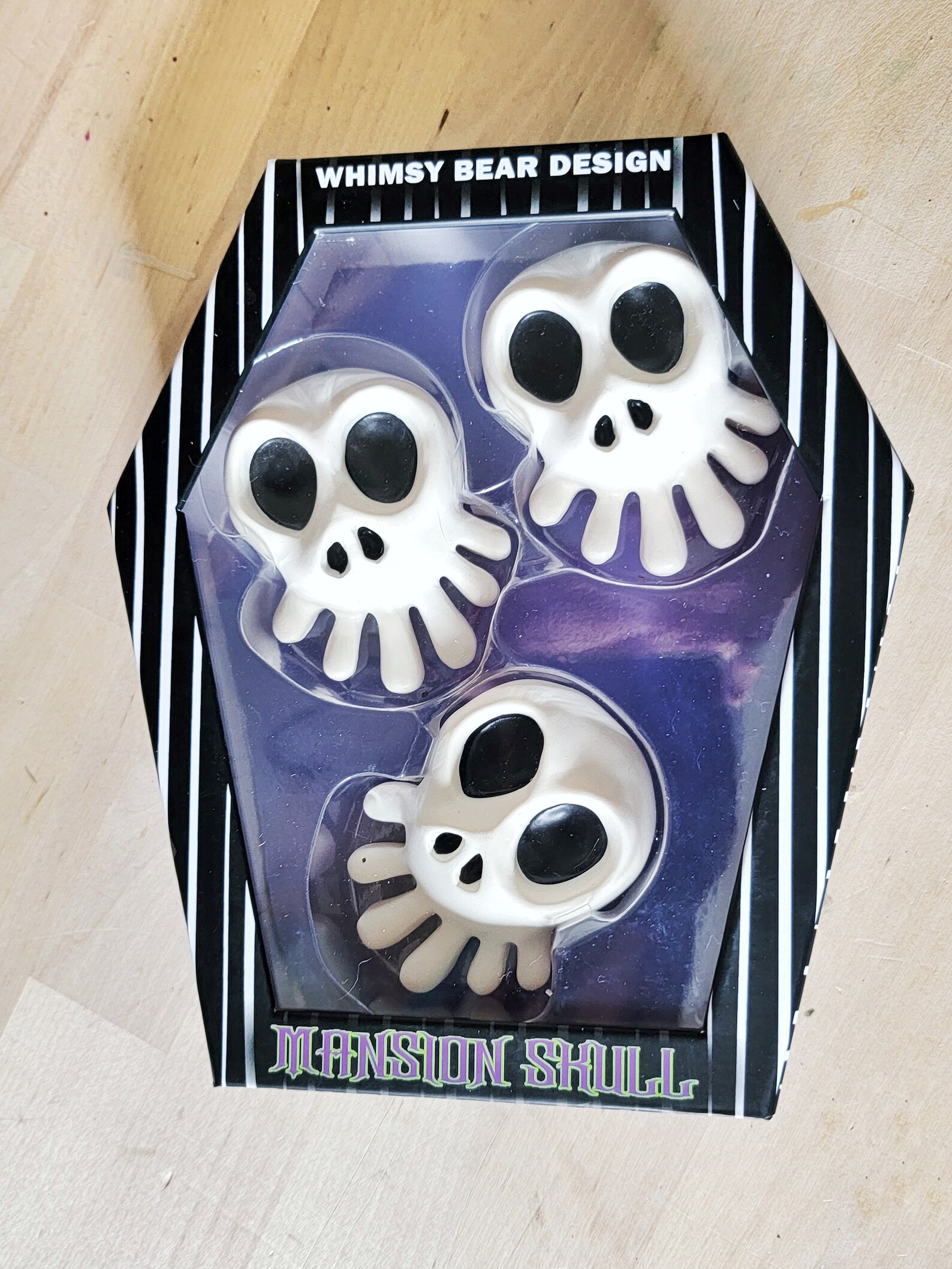 Boxed Skulls - Etsy