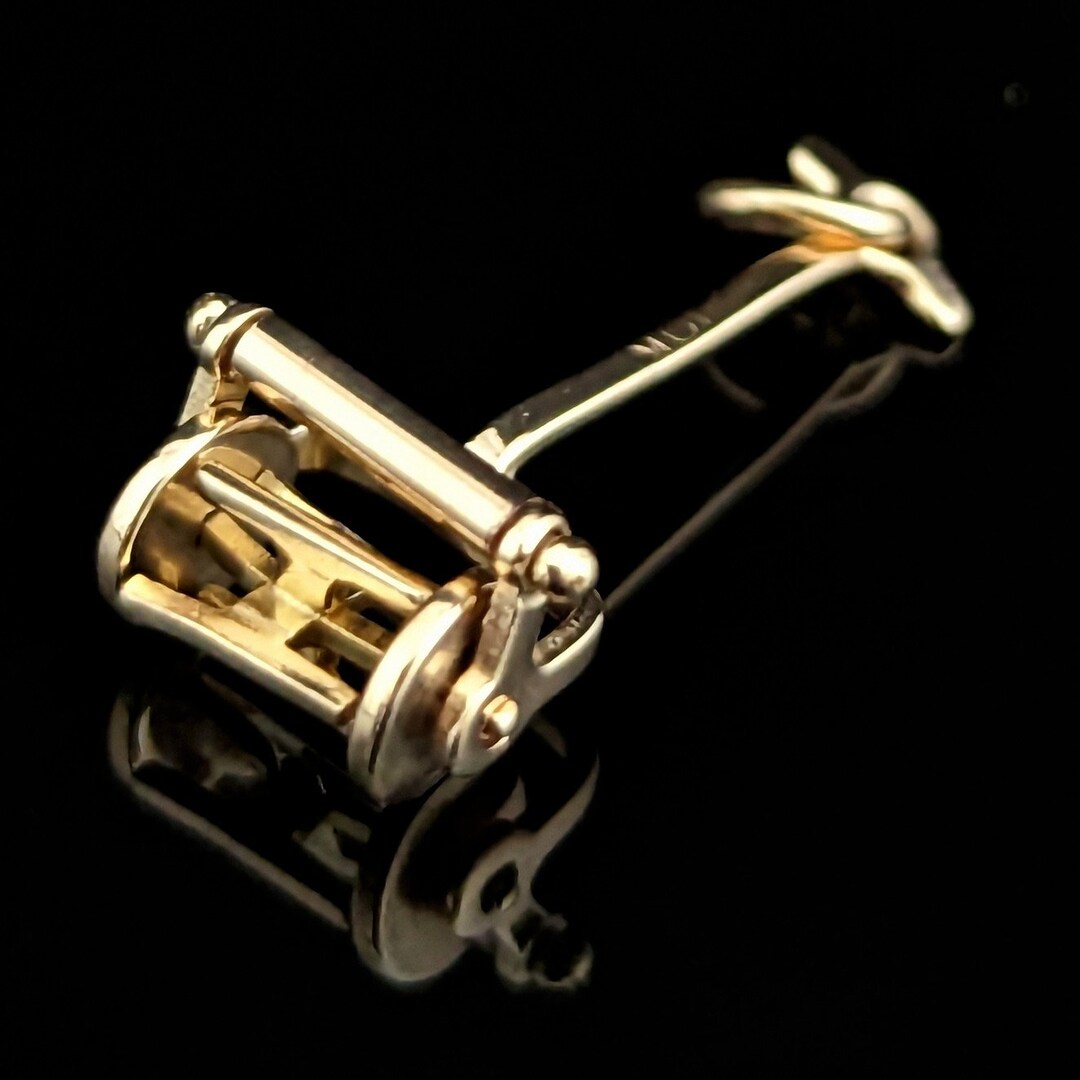 Vintage Articulated 10k Yellow Gold Old-time Grass Cutter Lawn Mower ...