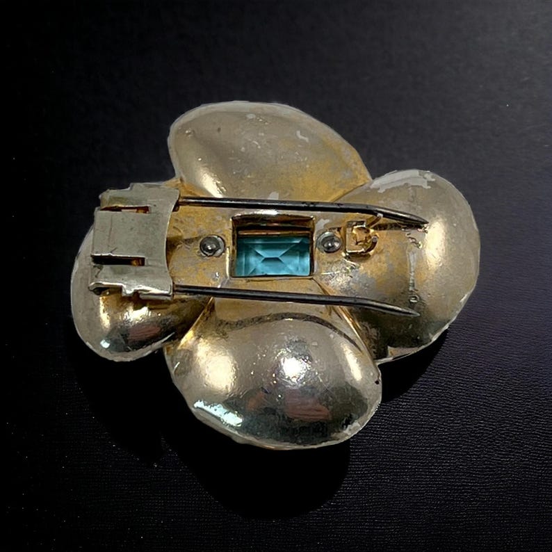Vintage 1940s CIRO by MAZER Fur Clip - Clear Rhinestones - Huge Aqua ...