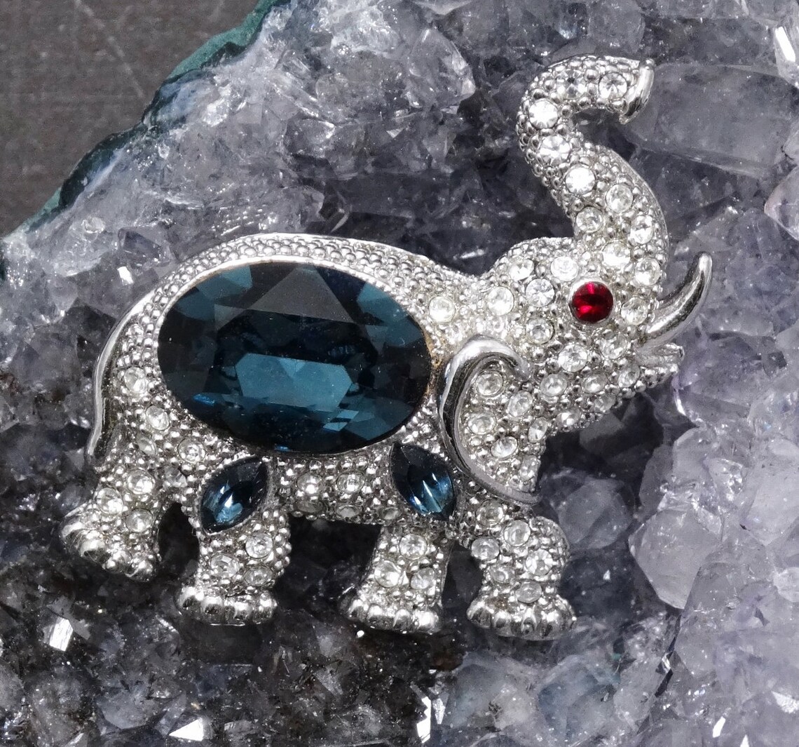 Vintage Rhinestone Elephant Pin Brooch - Dazzling Big Blue Stones! - Etsy
