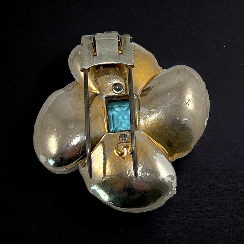 Vintage 1940s CIRO by MAZER Fur Clip - Clear Rhinestones - Huge Aqua ...