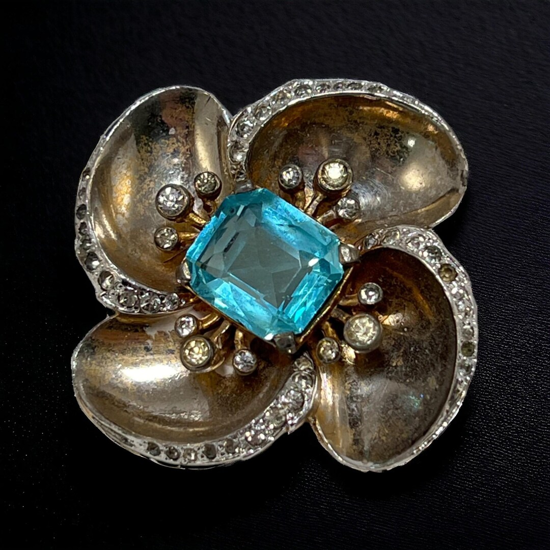Vintage 1940s CIRO by MAZER Fur Clip - Clear Rhinestones - Huge Aqua ...
