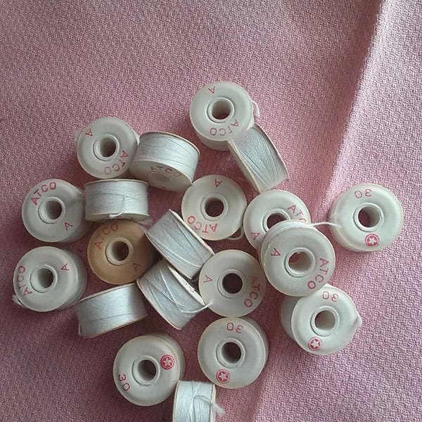 Repurposed Vintage Sewing Bobbins - Etsy