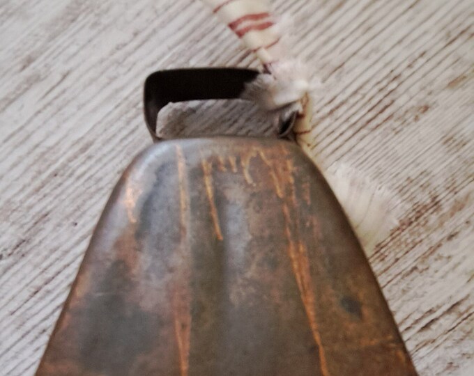 Vintage Copper Cowbell Farmhouse Decor Goat Sheep Bell Re-purpose Craft ...