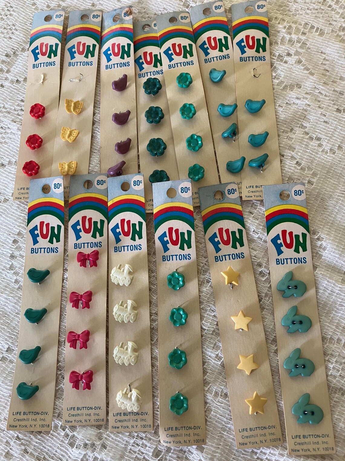 Vintage Decorative Children's Buttons Clothing Crafts Collection Total ...