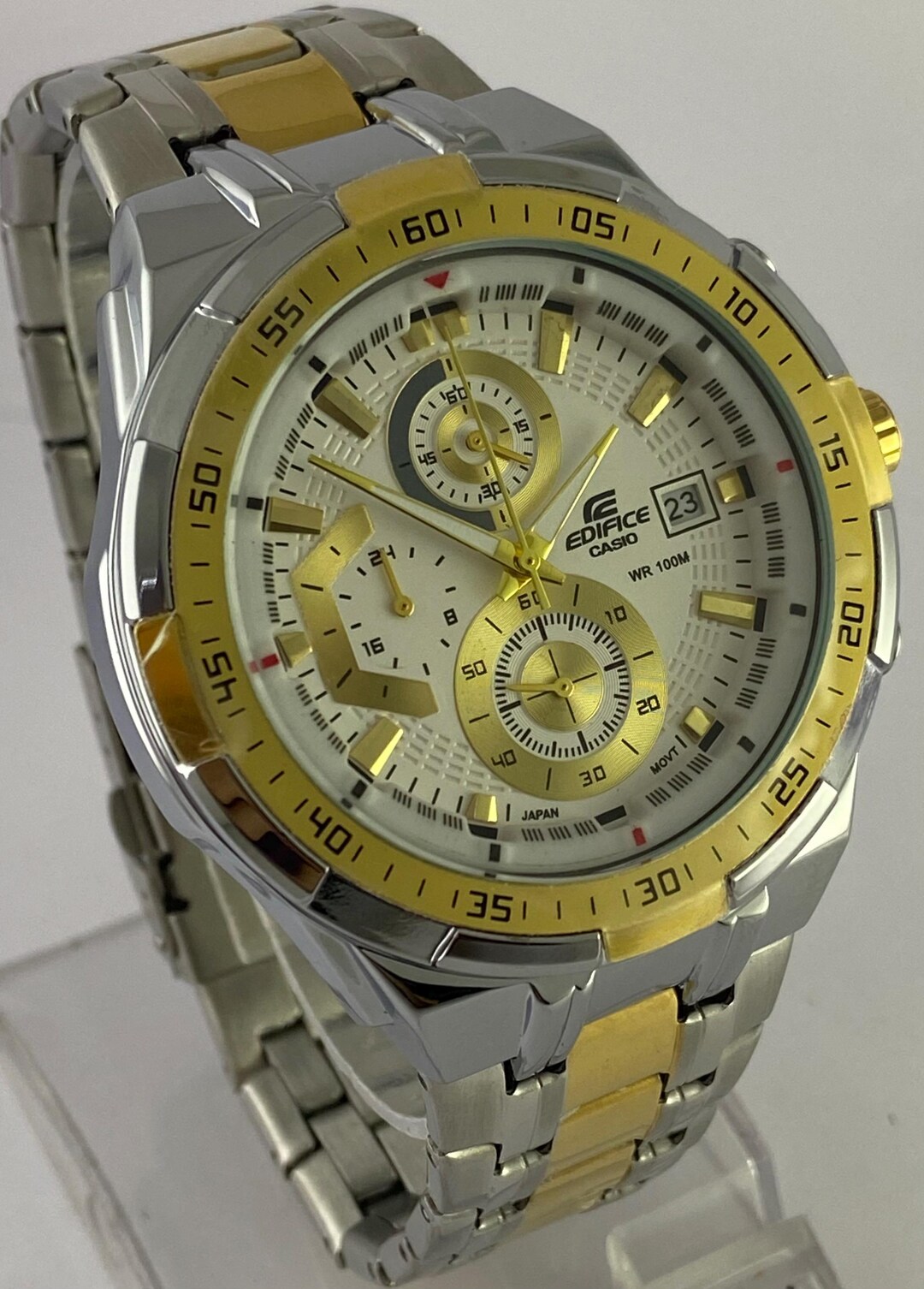 Beautifull Edifice Casio Chronograph With 3 O'clock Date Watch : White ...