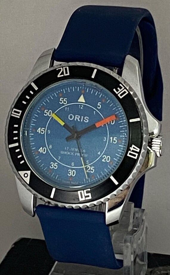 Vintage Classic Oris Blue Dial with Rotating Bezel Wa… - Gem