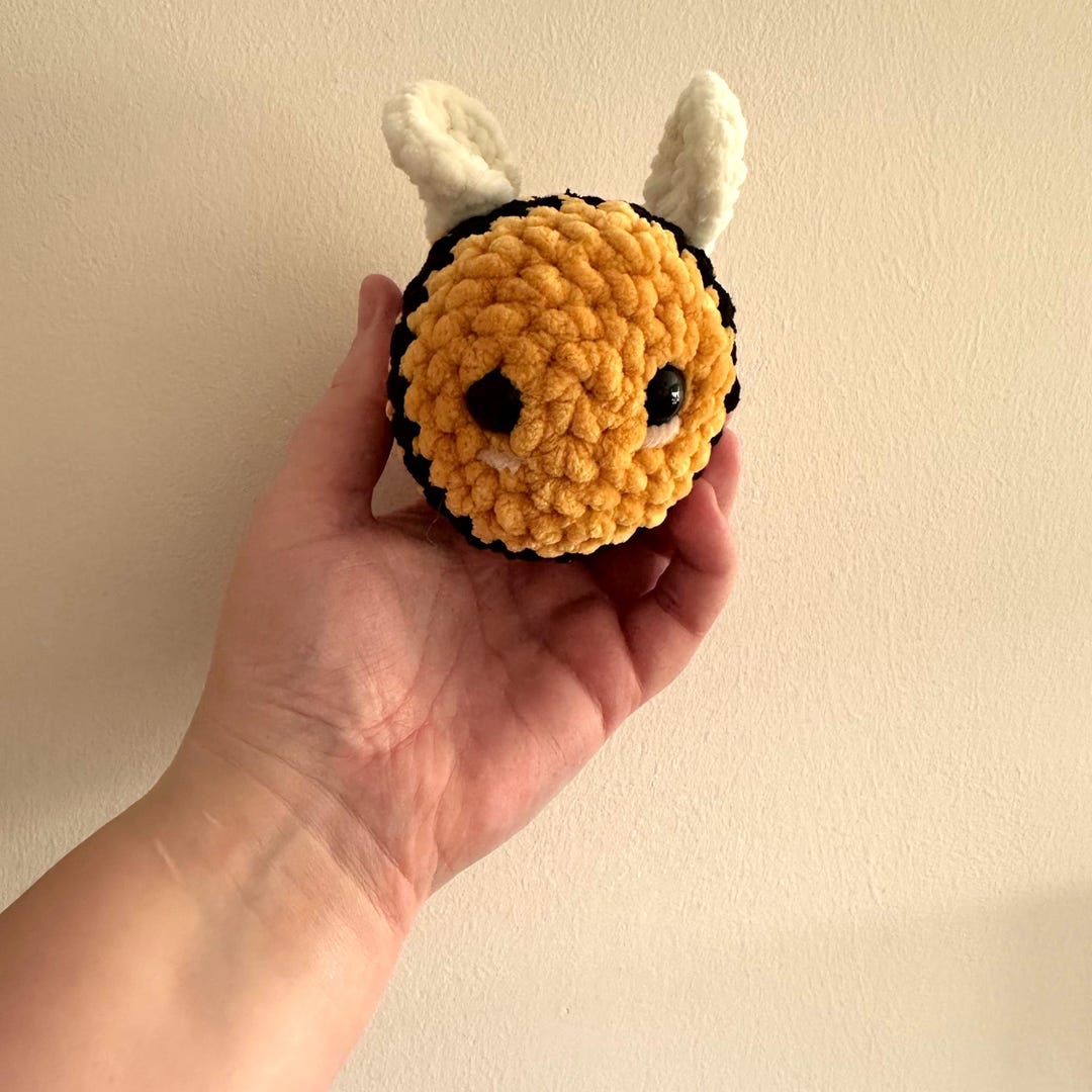 Crochet Amigurumi Bes Handmade Christmas Gift Stocking Idea - Etsy