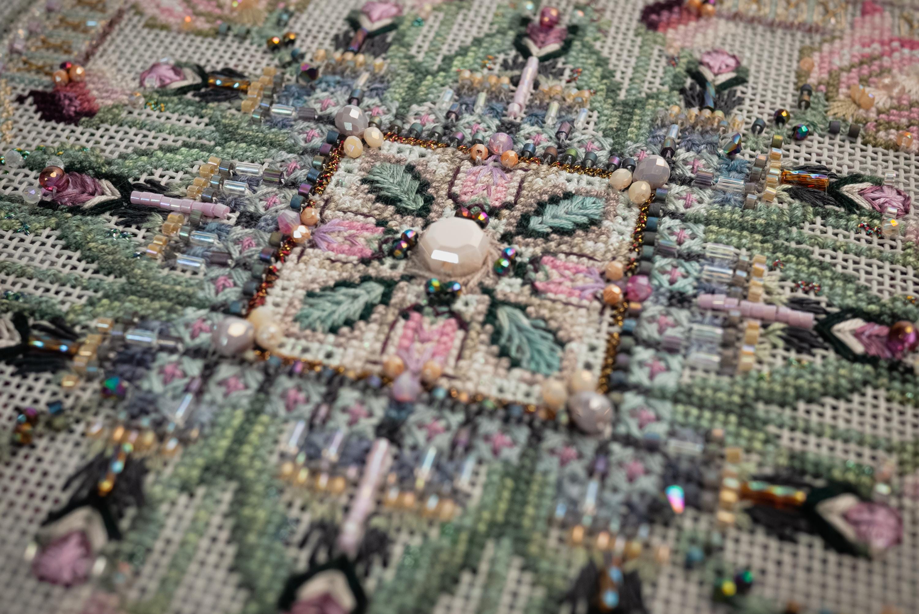 Tulip Cross Stitch Pattern PDF + SAGA, Detailed Embroidery Design ...
