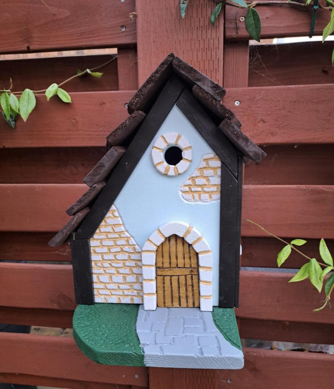 Hand Carved Birdhouse, Old English Cottage Style Novelty Bird Box ...