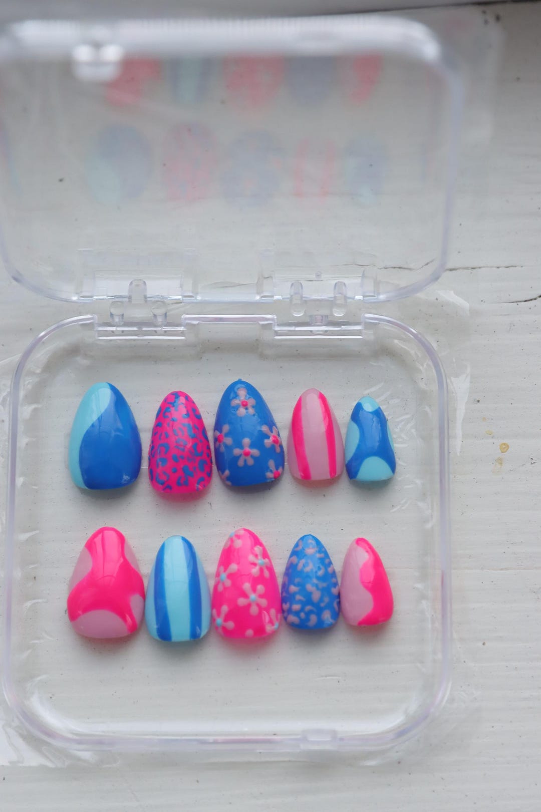 Pink and Blue Press on Nails - Etsy