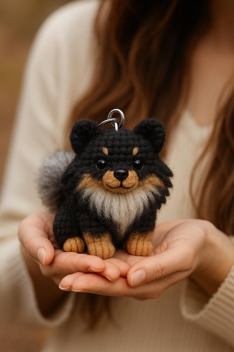 Pomeranian - Dwarf Spitz - Amigurumi Crochet Pattern as a Keychain ...